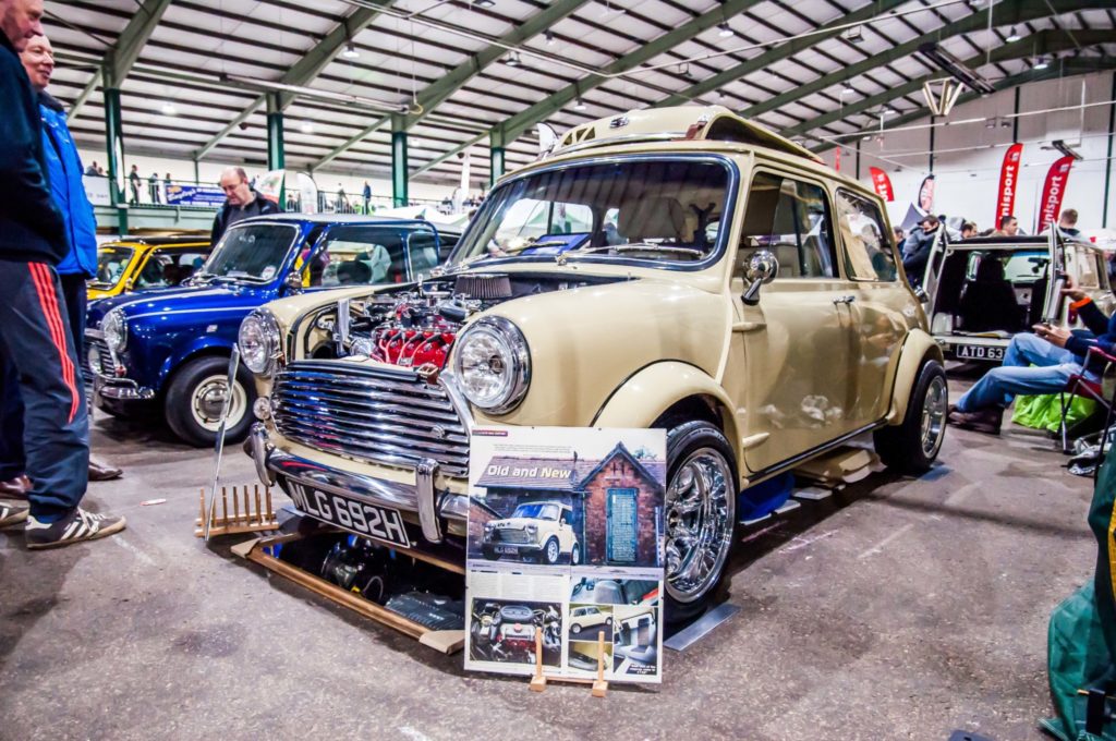 Mini Fair Beige Mini - British Mini Club